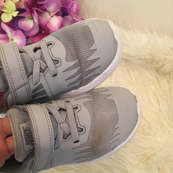 Nike | Shoes | Authentic Boy Nike Sneaker Us Size 9c | Poshmark